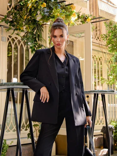 Shop Best Custom-made Women Suits - Envious Designs